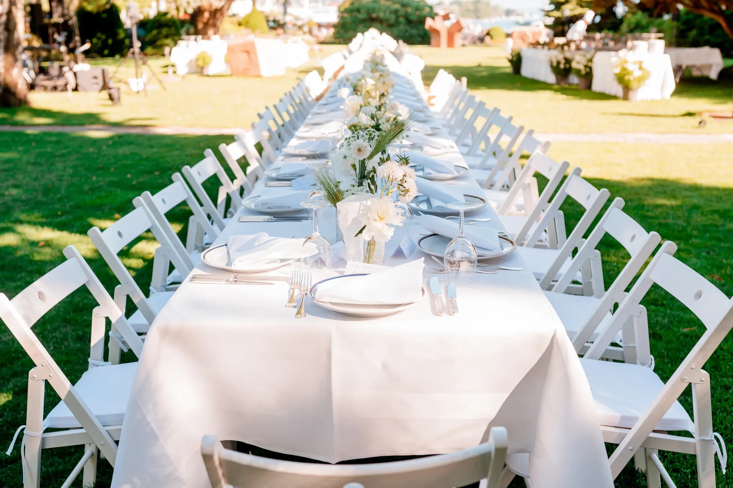 Guía para decorar mesas de boda con estilo y elegancia